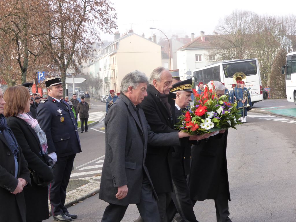 Epinal rend hommage aux morts pour la France - Epinal Info