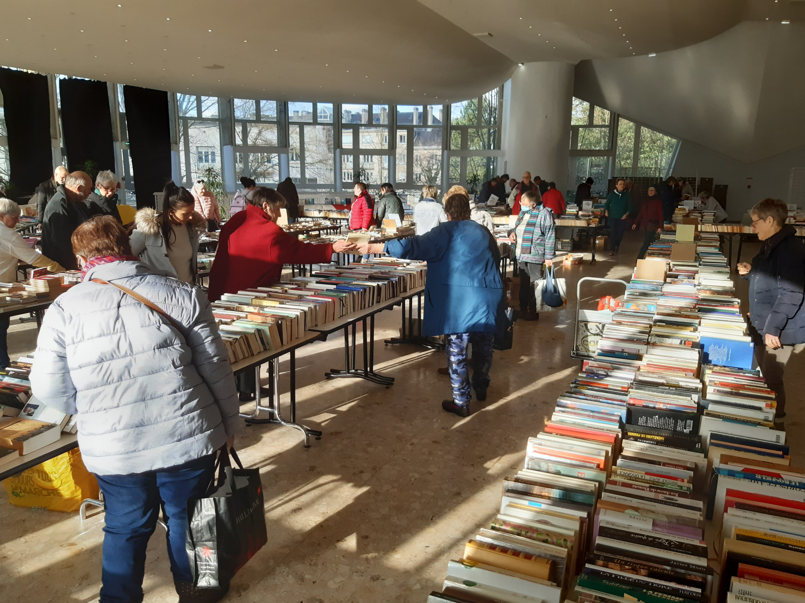 Le 9e don du livre de l'APIST Saint-Dié s'est ouvert à l'Espace ...